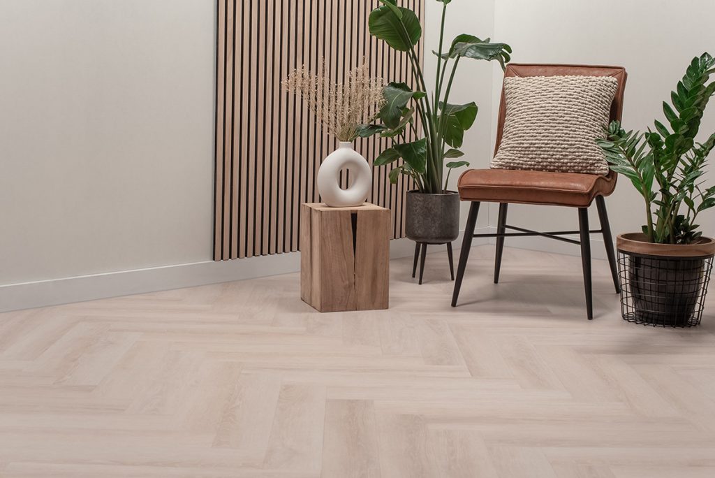 Nieuwe Visgraat PVC vloeren - Floer - Licht eiken tot zwart PVC