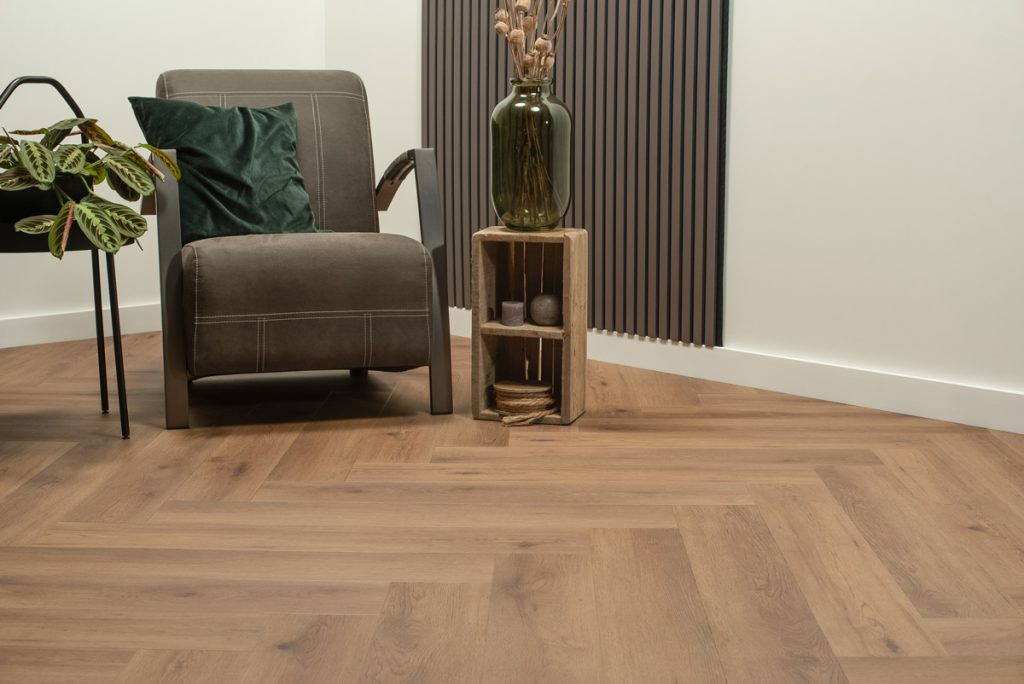 Hoe een Walvisgraat Click PVC vloer leggen? - Floer